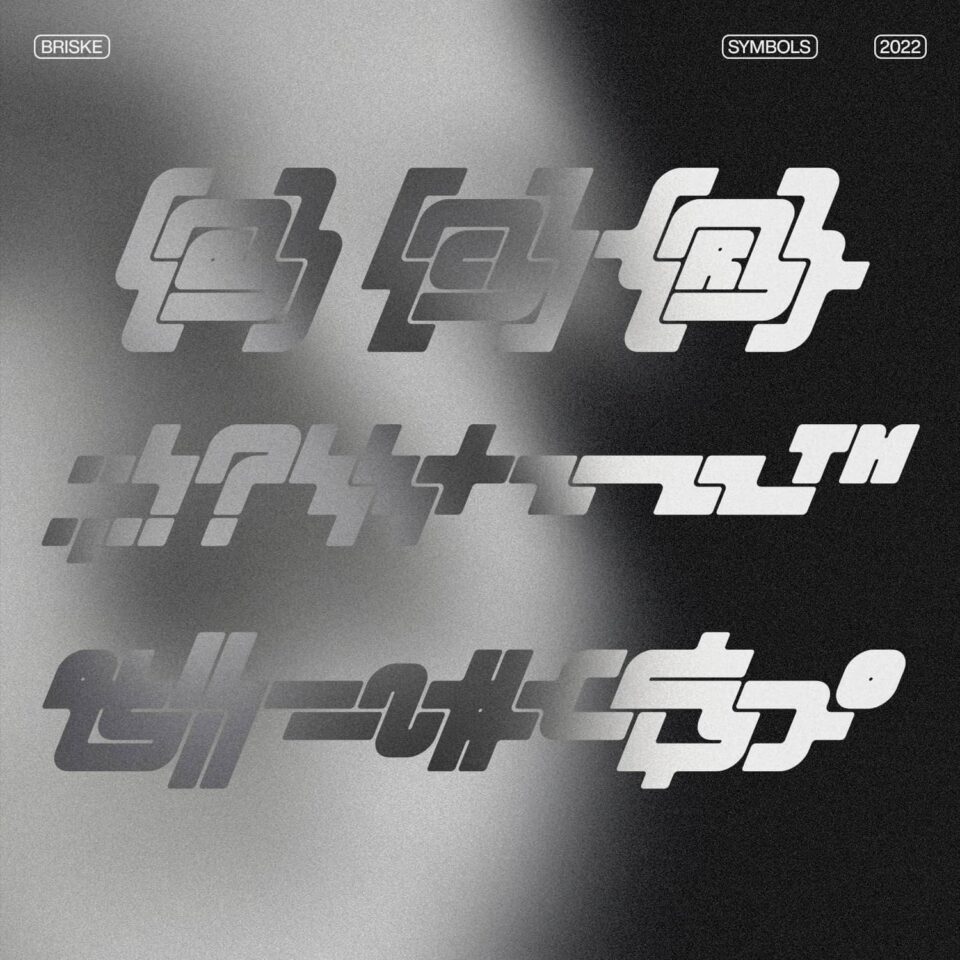 Briske Font | Modern and Bold Display Typeface | Studio Innate